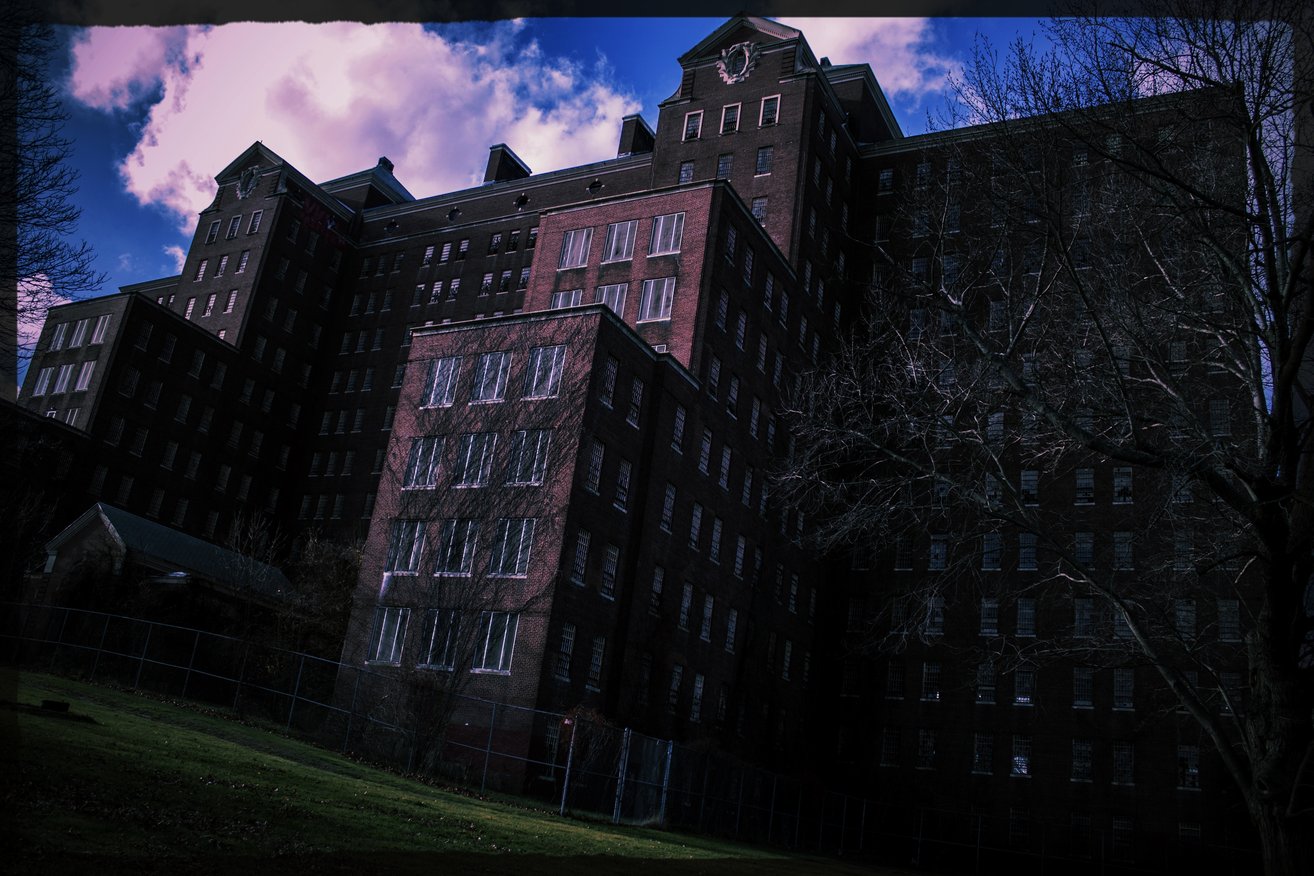 Finding Office Space [A Horror Story]